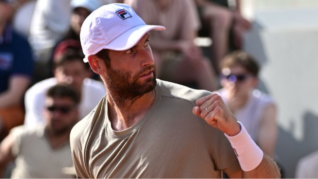 Tennis. Roland-Garros - Grâce à Quentin Halys, la France tient sa ...